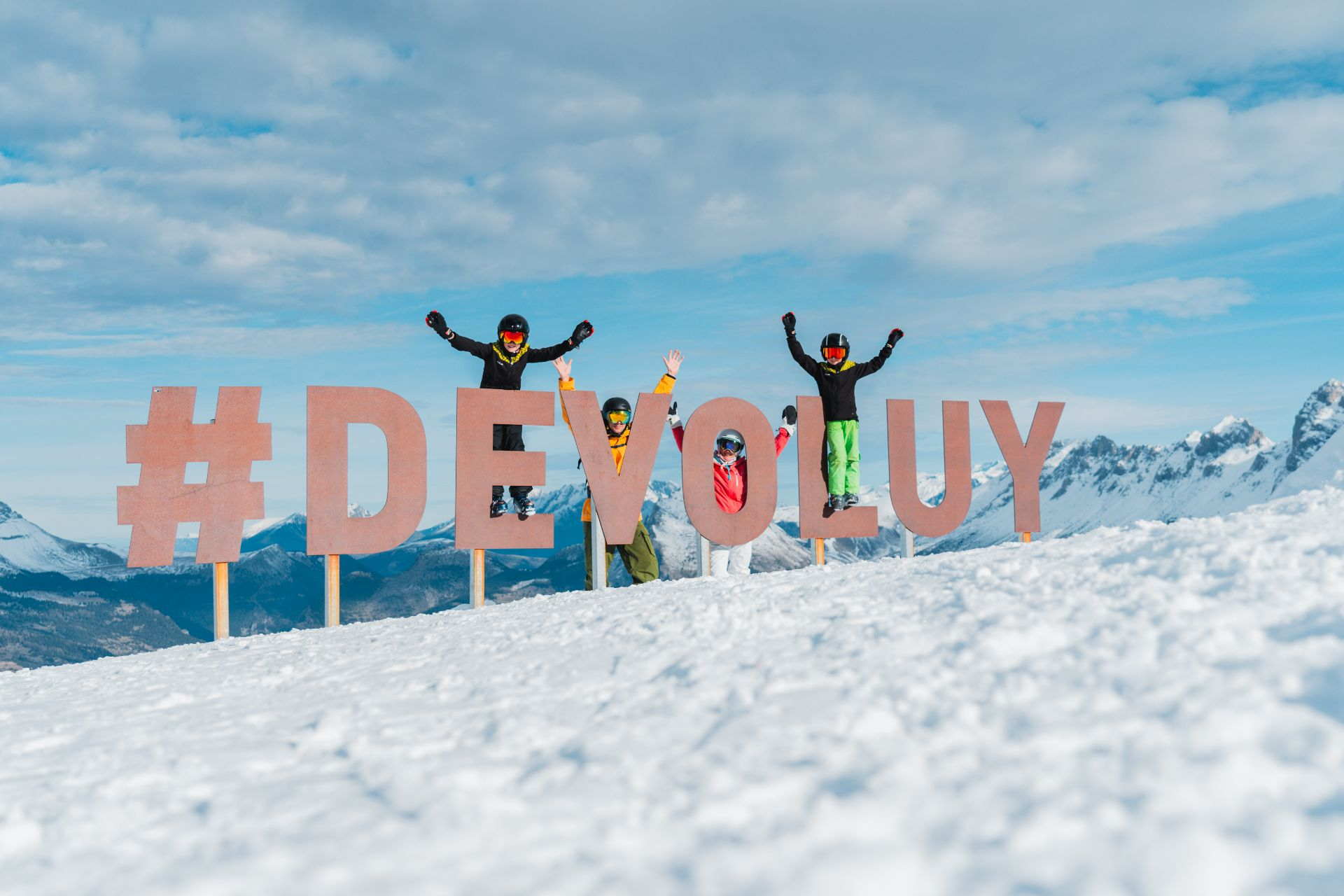 Superdévoluy / La Joue du Loup Piste Map | Plan of ski slopes and lifts ...