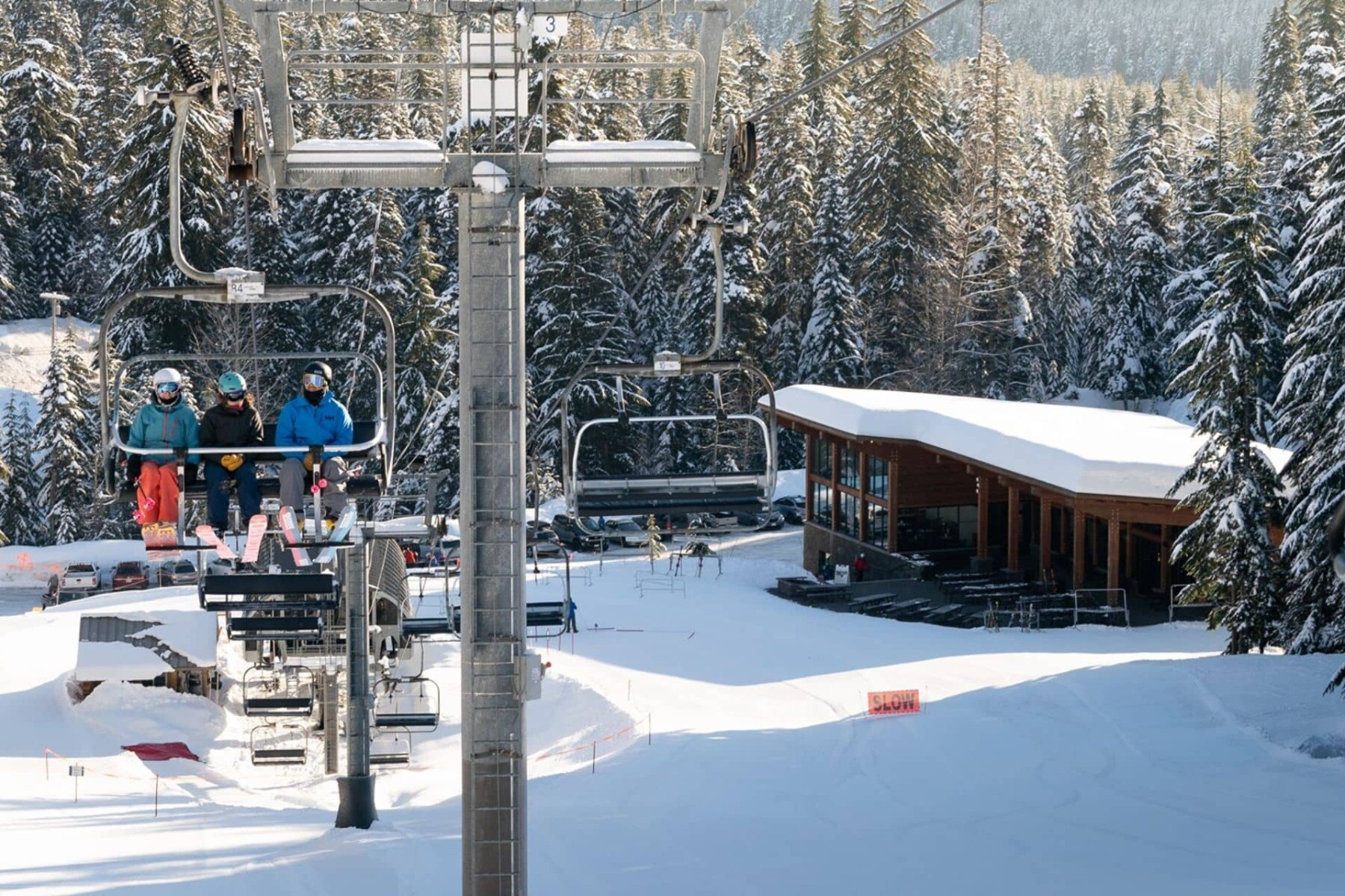 Snoqualmie Pass Ski Resort Webcams | All Live HD Cams | OnTheSnow