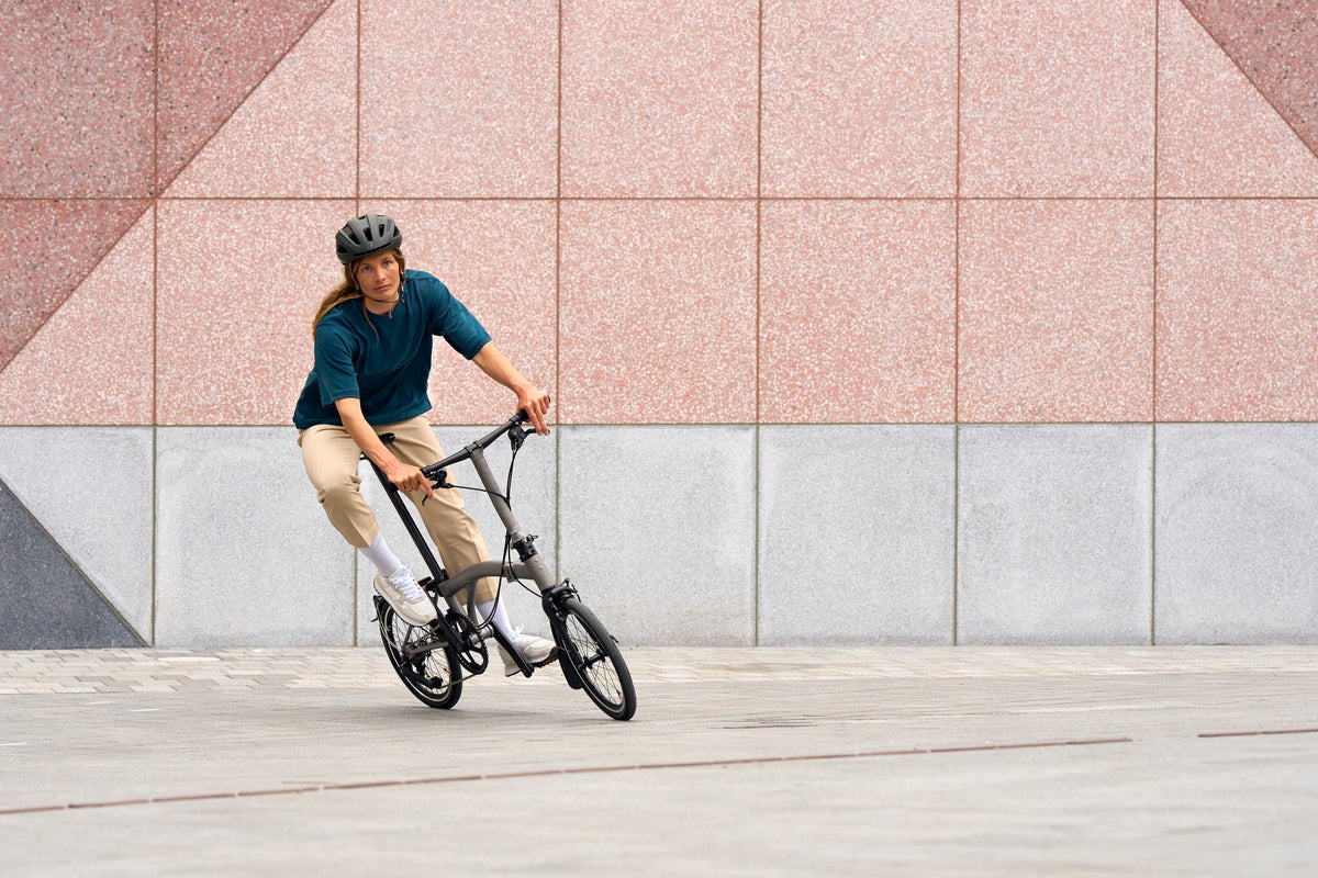 Brompton T Line: The Lightest Folding Bike | Brompton Bicycle UK